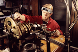 Rock stars: gem carver Lew Wackler | the jewelry loupe